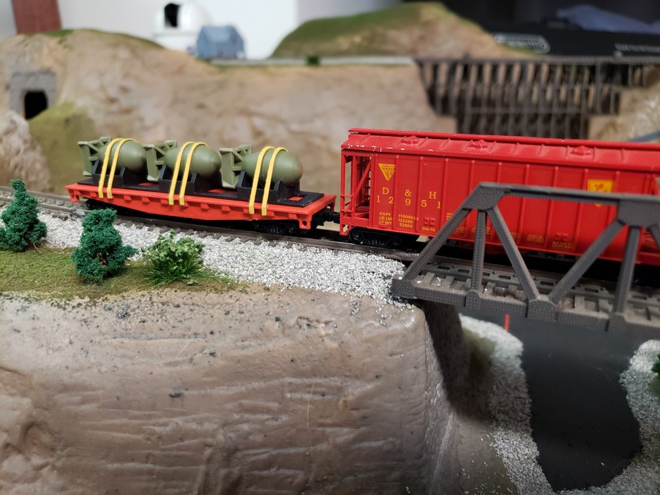 N-Scale 1:160, Nuclear Transport Model Train Car Kit With Micro-Trains ...