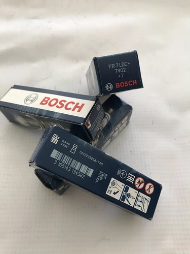 Bosch Super Spark Plug 7402 FR7LDC+ Original Box 1 set of 4 Plugs ...