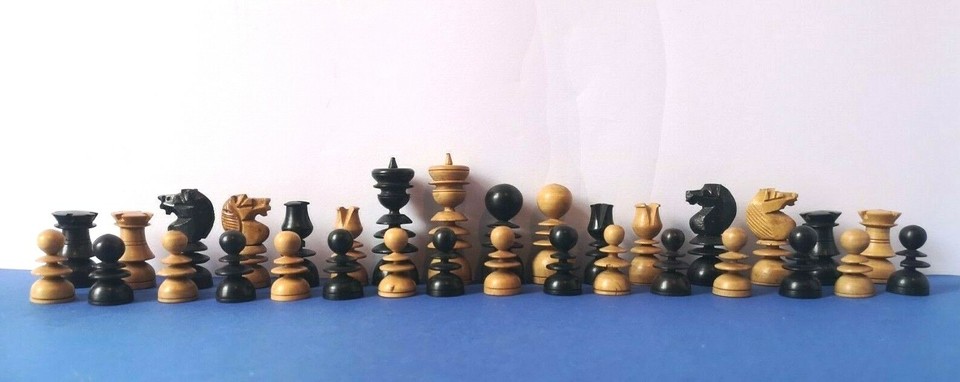 Old St George pattern chess set with wooden box vintage wood chess set ...