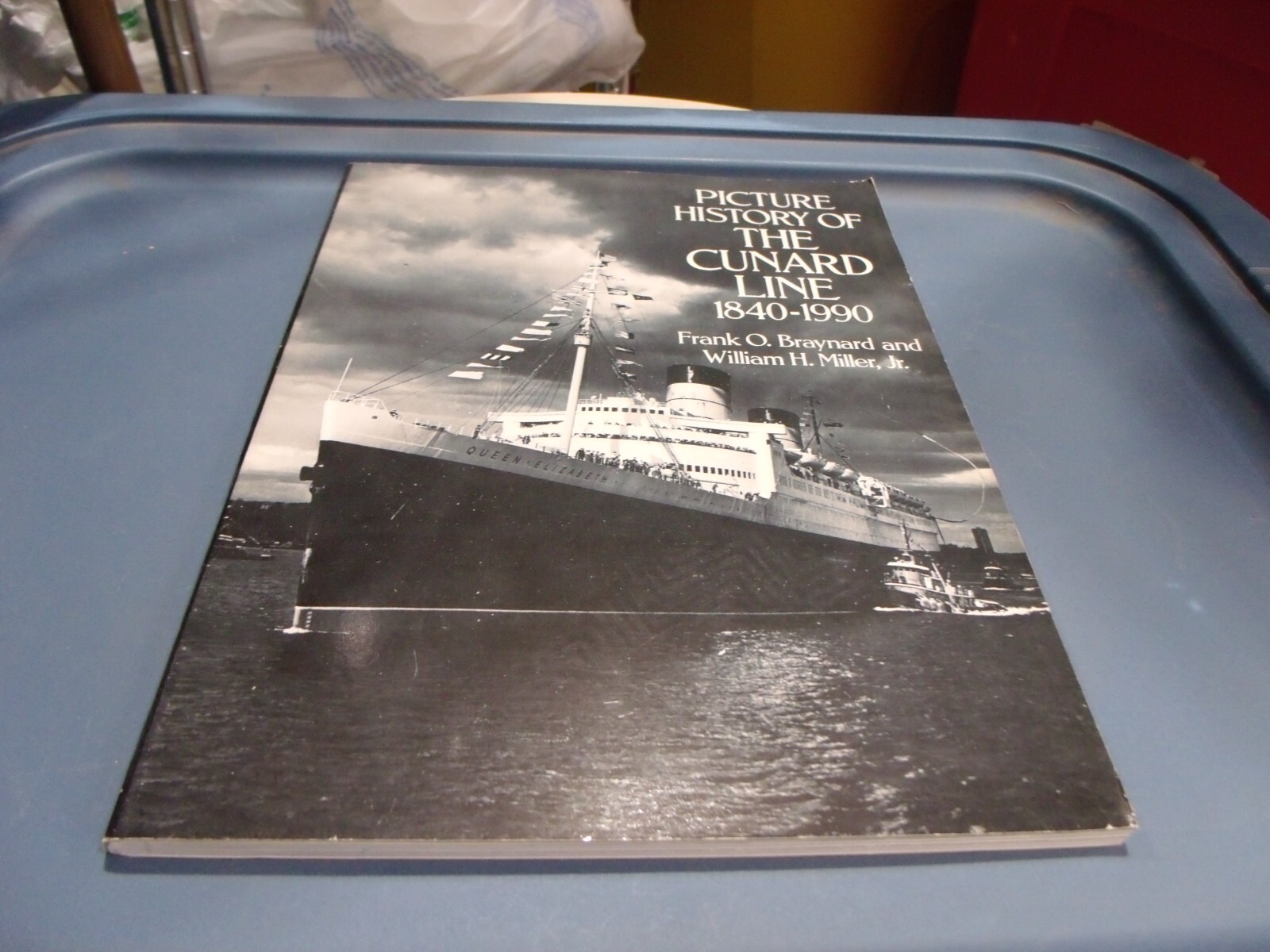 PICTURE HISTORY OF THE CUNARD LINE 1840-1990 SOFTCOVER BOOK | eBay