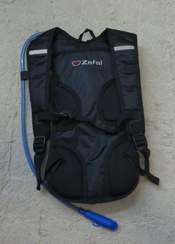 Zefal Cycling Hydration Pack Backpack Hydro One 1.5 L Capacity ...