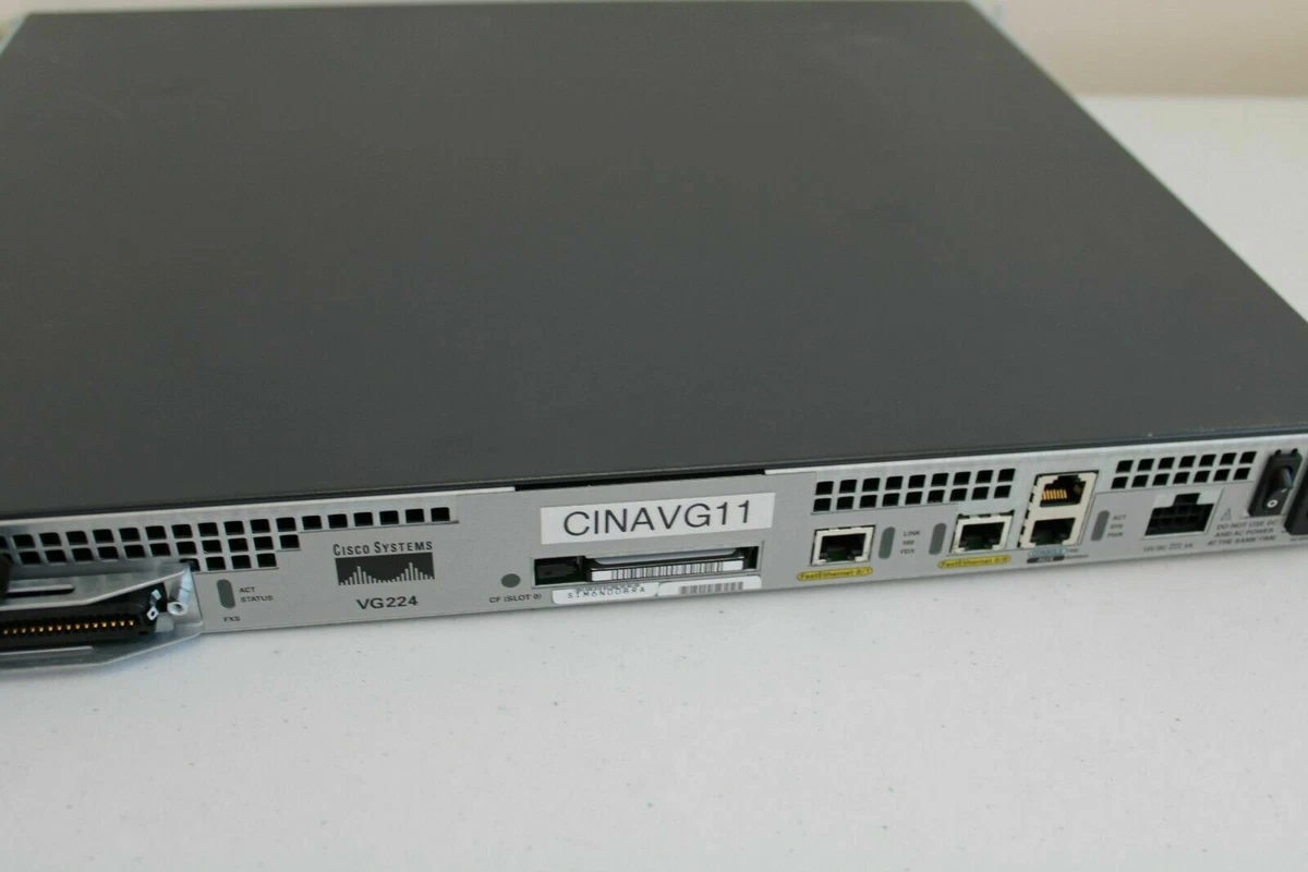 Cisco 24 Port Router
