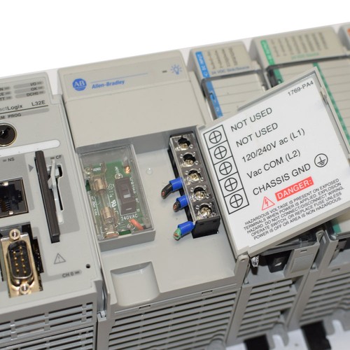 Allen-Bradley 1769-L32E CompactLogix 750KB Controller w/ PA4, OB32 ...