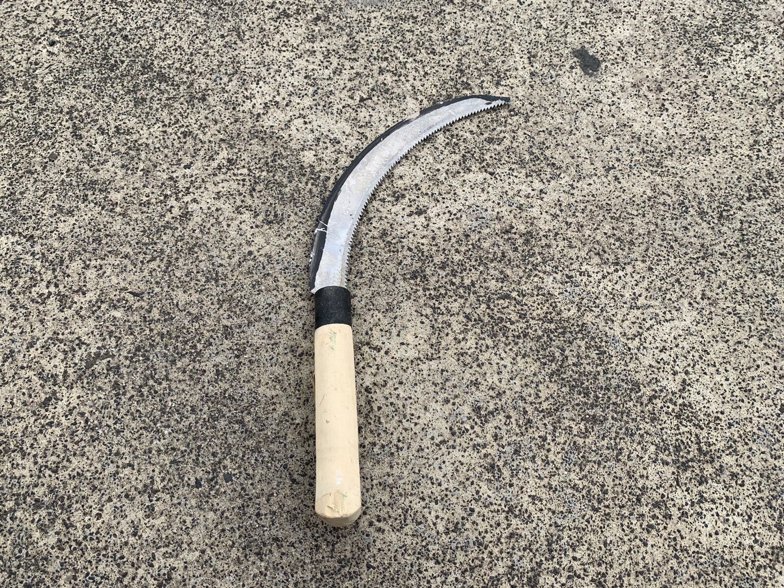 Quality 36cm Farming Reaping Hook Gardening Grass Sickle,Wooden Handle ...