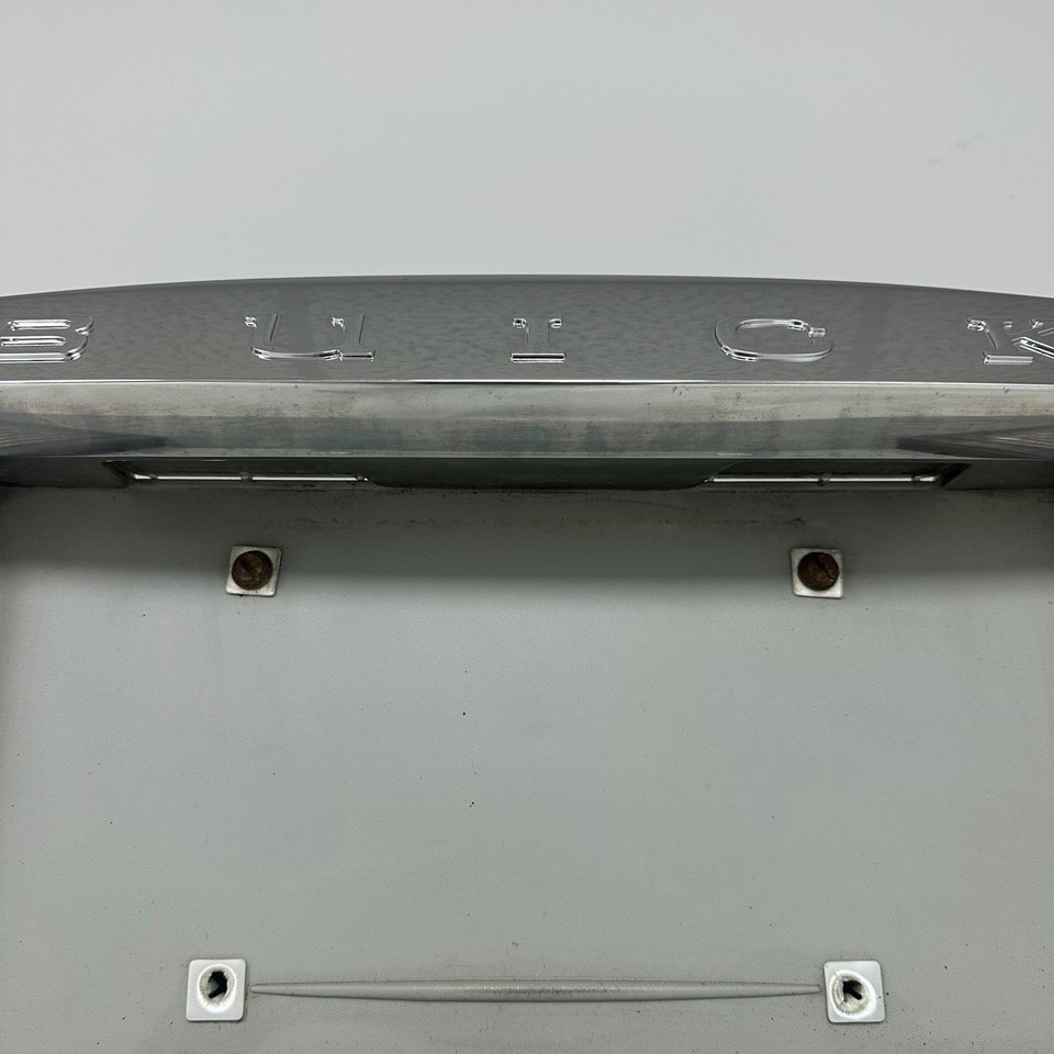 2004-2007 Buick Rendezvous Trunk Lid Mounted Taillight *SOME SCUFFING ...