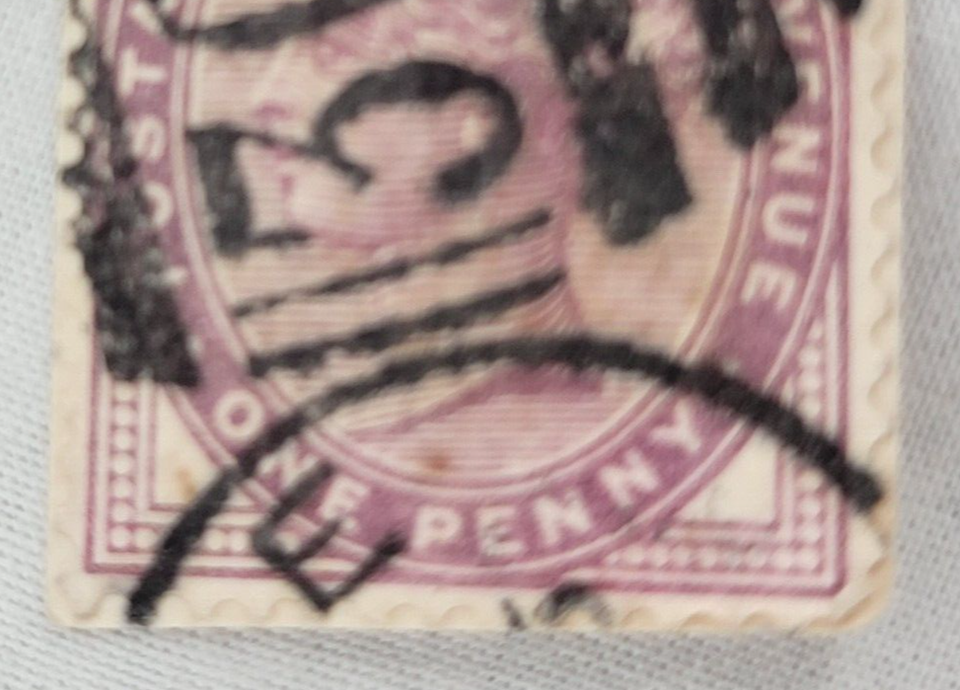 UK Postage ~ Queen Victoria ~ One Penny Postage & Inland Revenue Stamp ...