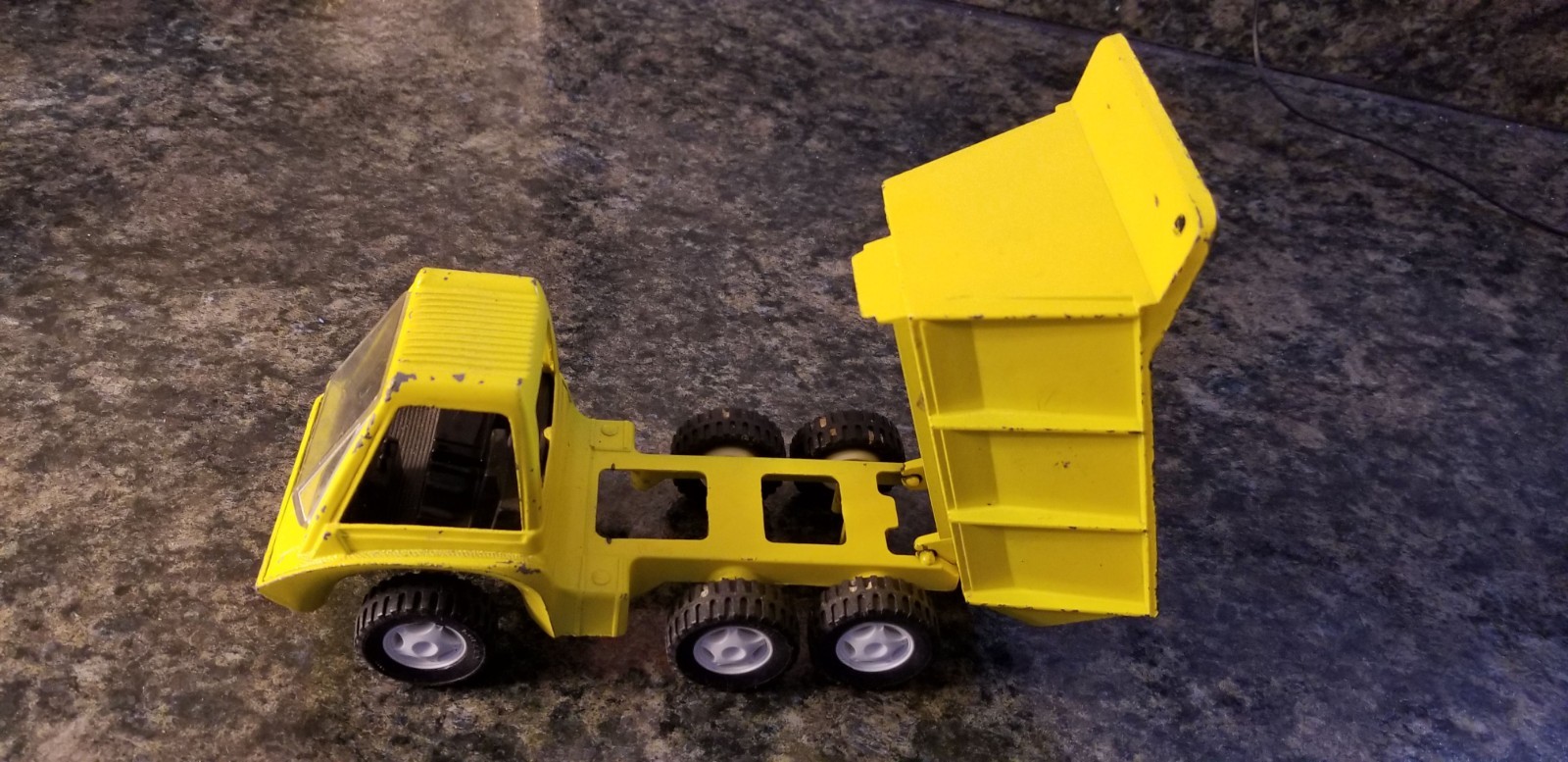 Vintage 1969 Hubley Dump Truck by Gabriel Industries All Yellow | eBay