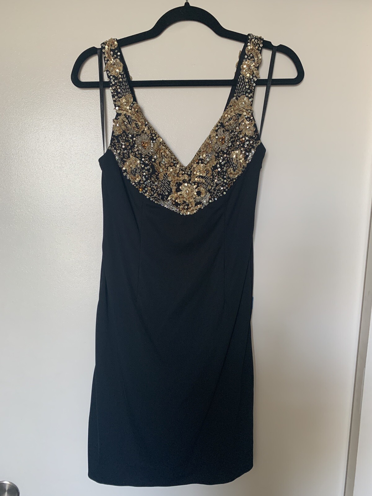 “Basix II” Little Black Dress With Sequin Beaded Accents- Size 2 | eBay
