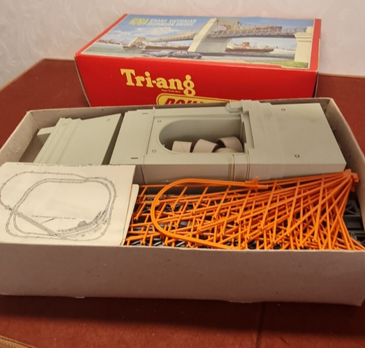 Hornby Triang R264 Grand Suspension Bridge | eBay