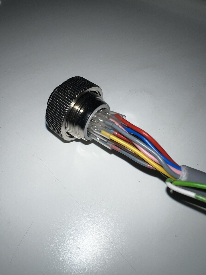 FANUC A05B-1137-J058 12 Pin Connector With Flex Cable length 3+ Ft 10 ...