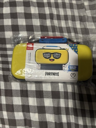 Nintendo Switch Peely Fortnite Carrying Case PowerA Protective Official ...