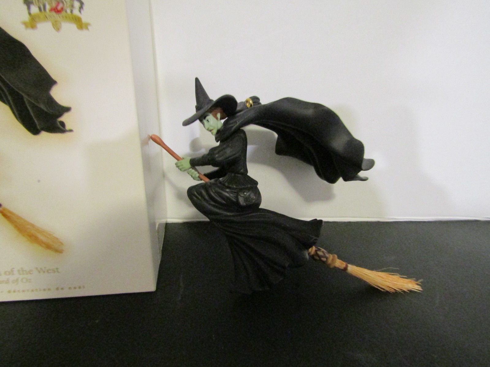 Wizard of Oz Hallmark Keepsake Flying WICKED WITCH OF THE WEST Ornament ...