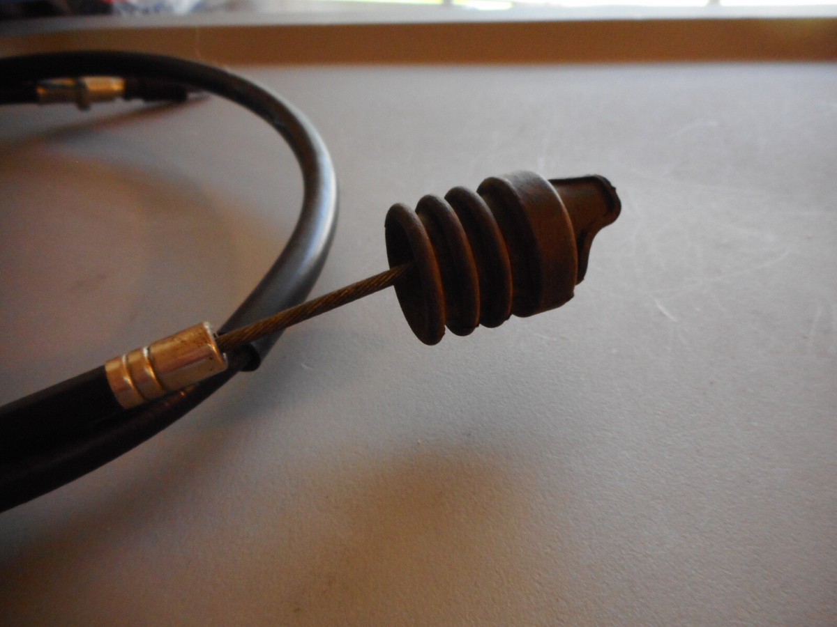 NOS Yamaha IT125 IT 125 1981 OEM Genuine Clutch Cable 3R9 NOS Yamaha IT125 IT 125 1981 OEM Genuine Clutch Cable 3R9
