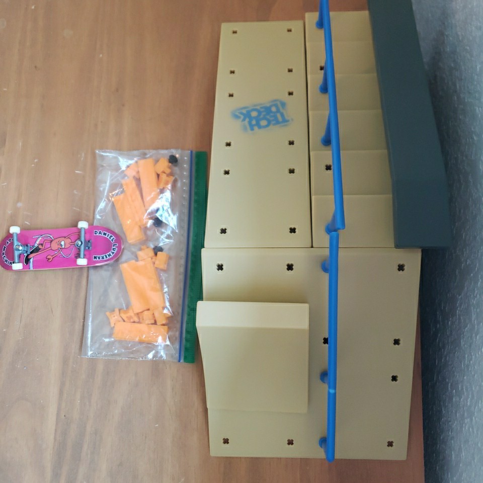 Tech Deck Ramp + Stairs + Board Jump N Grind X-Connect Park Creator | eBay