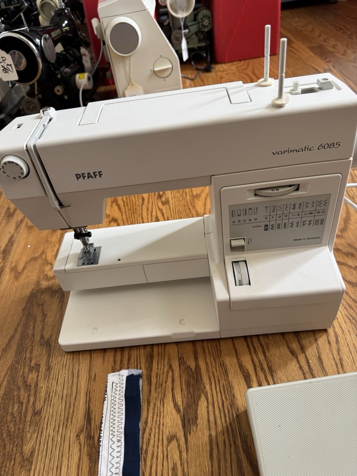 Totally Restored Clean PFAFF 6085 Sewing Machine. Made In Germany. MB ...