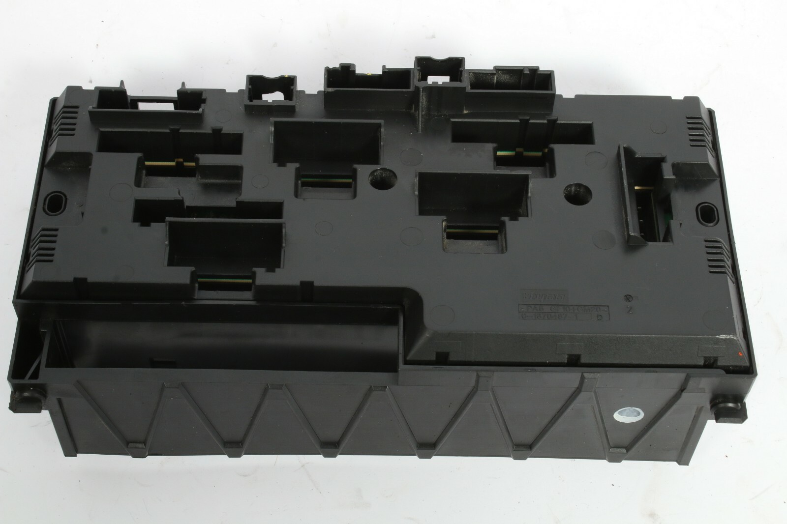 09 10 11 12 BMW 750Li FUSE RELAY BOX FRONT POWER DISTRIBUTION 79k OEM ...