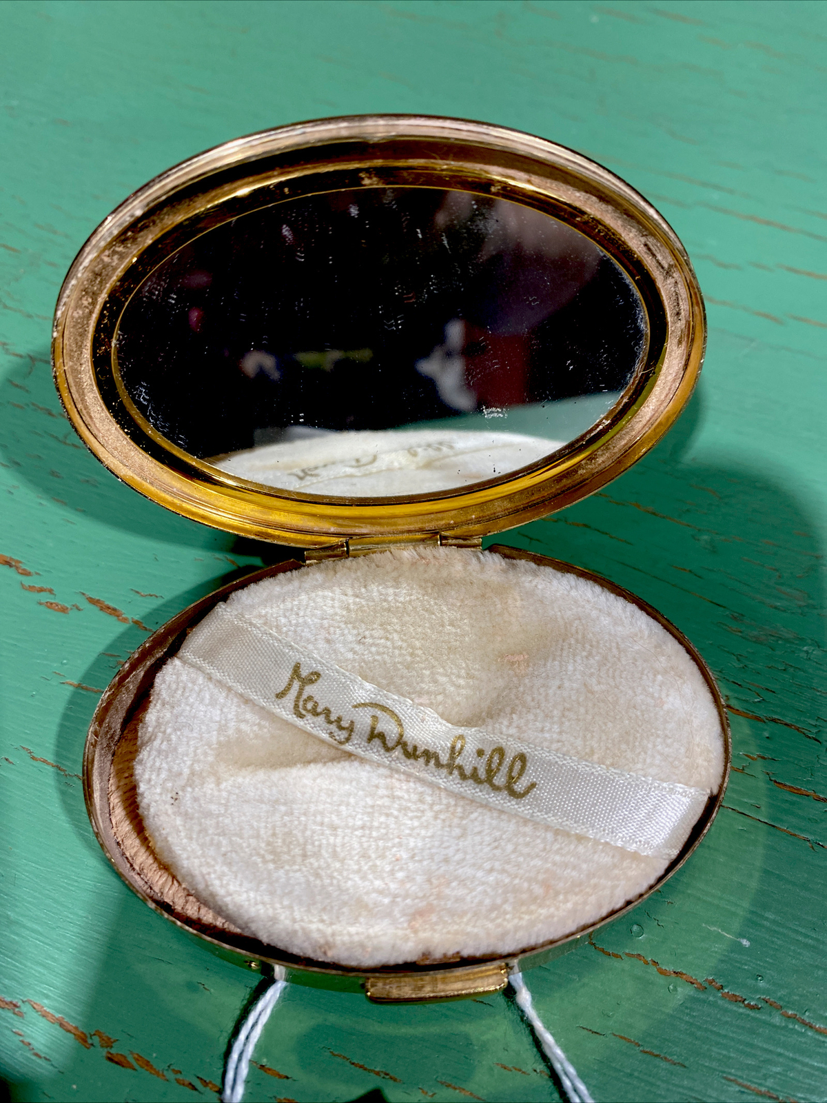 VINTAGE MARY DUNHILL COMPACT - 1947 - EXCELLENT, Rare Style | eBay