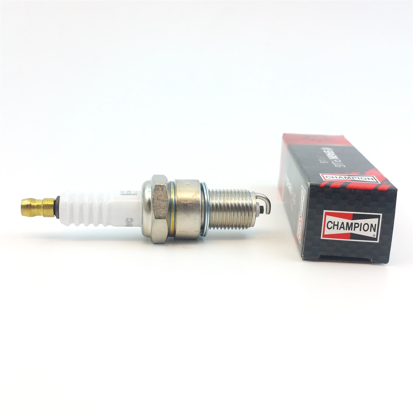 CHAMPION RN9YC Spark Plug | eBay
