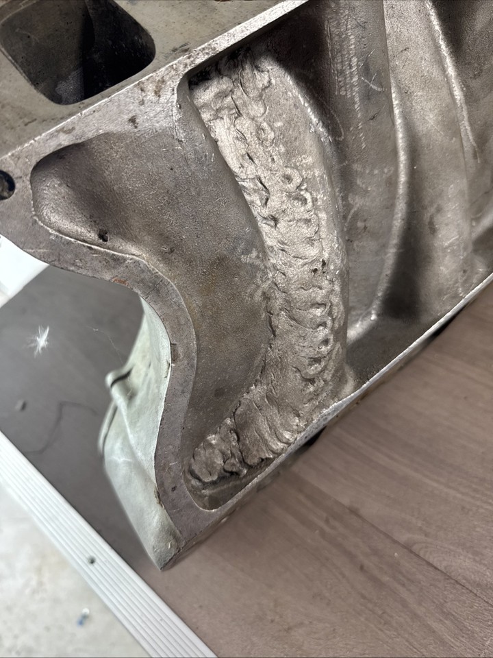 Boss 351 Maxi Plenum 2 Piece Intake Manifold Cleveland Engine 4V 351C ...