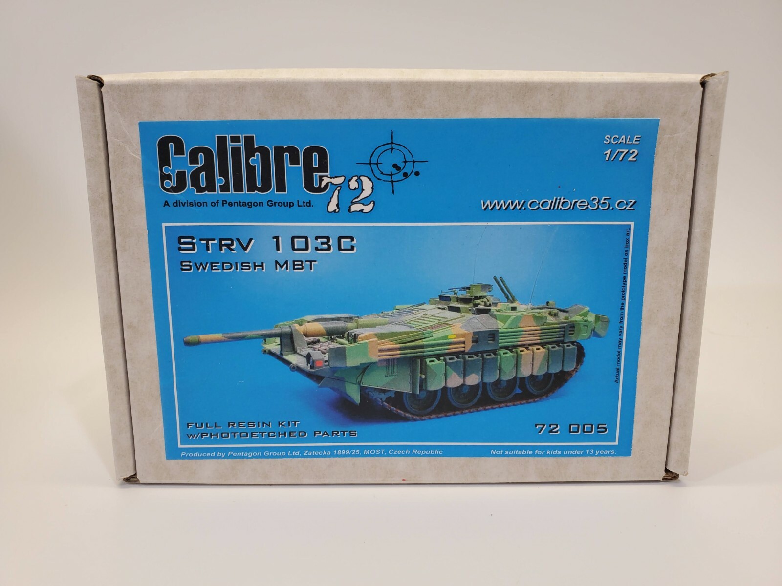 SDG Calibre 72 STRV 103C Swedish MBT 72005 Resin 1:72 Scale Model Kit ...