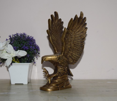 Golden Color Asian Eagle Wings Statue Brass Garuda Fengshui Kite ...