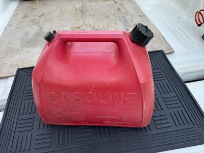 Rubbermaid Gott 5 Gallon Vented Gas Can Flex Spout Cap Pre Ban USA made ...