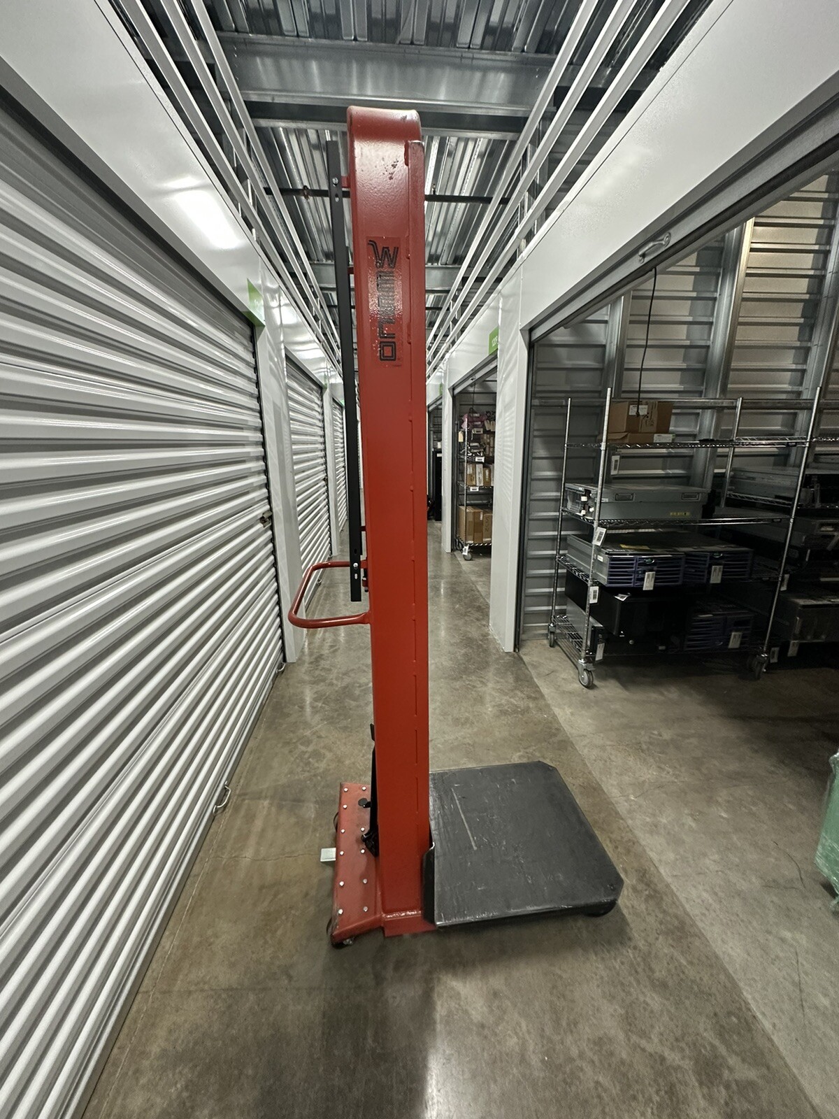 Wesco Standard 68" Lift 1000 Lb Load Manual Hydraulic Platform Stacker ...