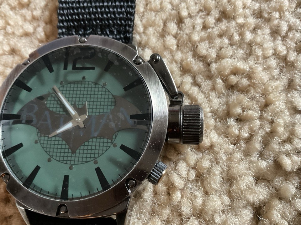 DC Comics Accutime Men's Batman Themed Woven Band ARK5013 Watch | eBay