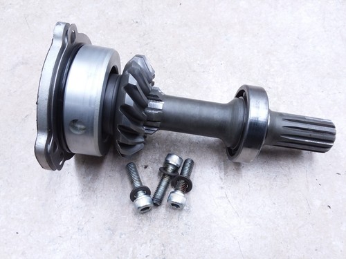 Yamaha 1100 Maxim XJ1100 Engine Middle Drive Gear Front Shaft 1982 ANX ...