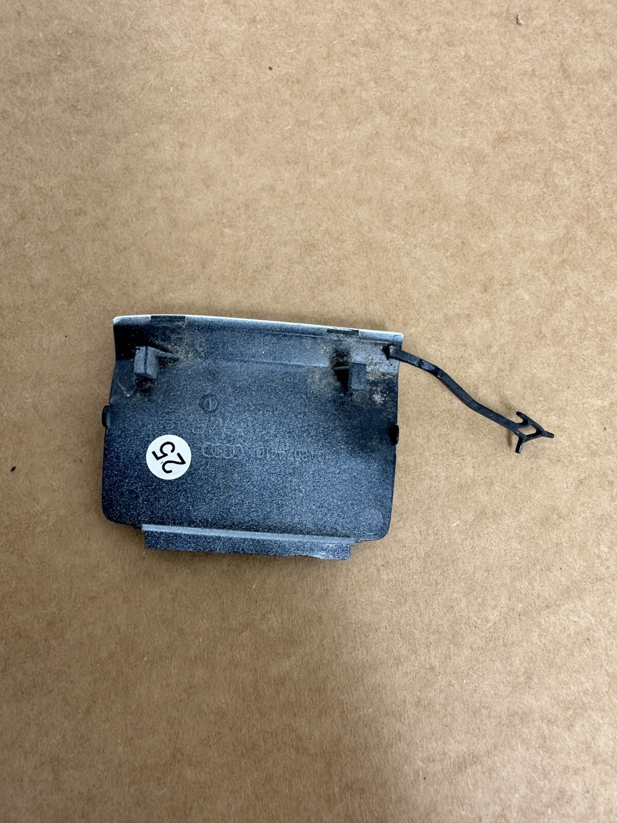 2021-2023 AUDI Q5 SQ5 REAR BUMPER LEFT TOW HOOK COVER 80A807441D OEM | eBay