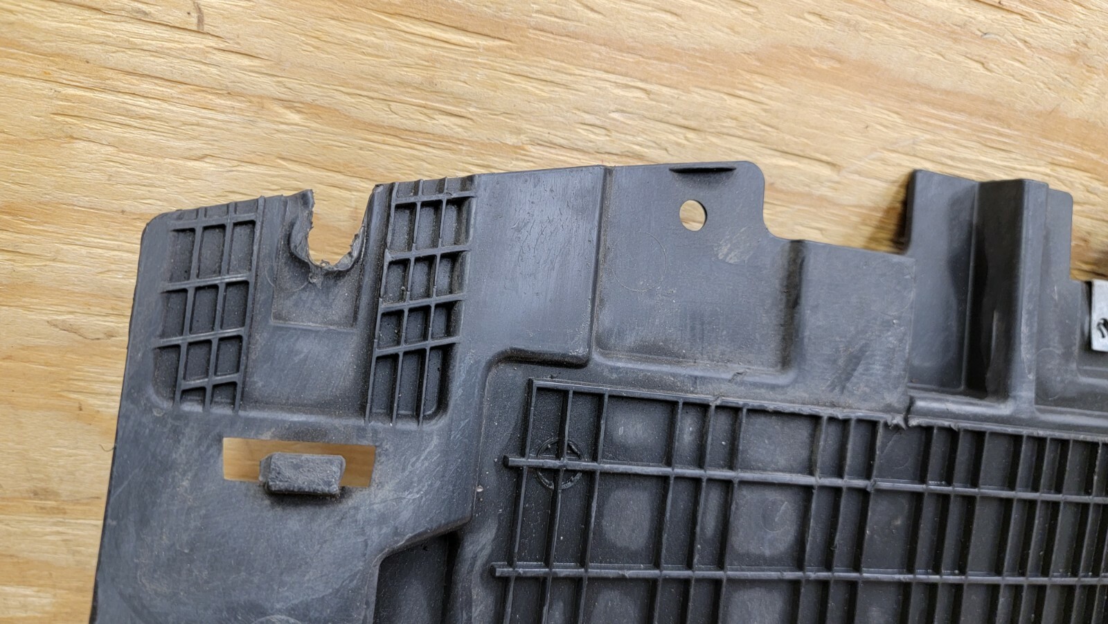 2016 - 2019 Chevrolet Cruze Front Bumper Fascia Extension 84063313 OEM ...