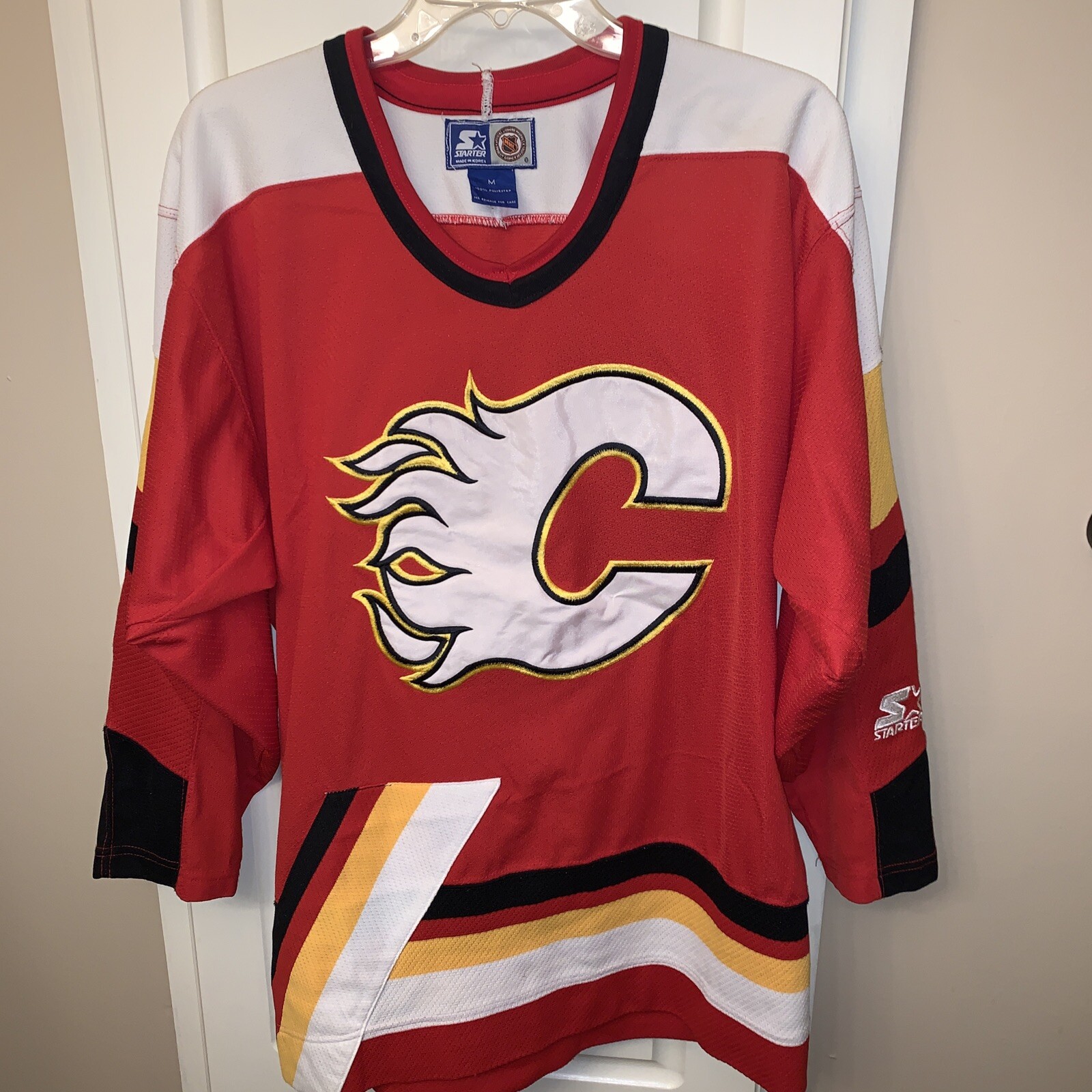 STITCHED SEWN CALGARY FLAMES STARTER HOCKEY JERSEY ADULT SIZE M MENS ...