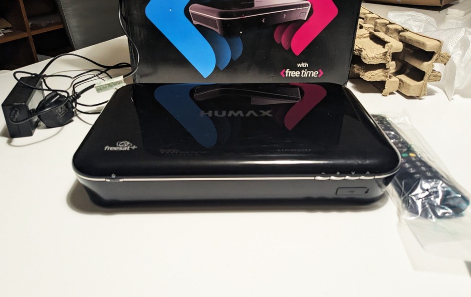 Humax Freesat+ HDR-1000S Digital TV Recorder HDMI 500GB with Remote and ...