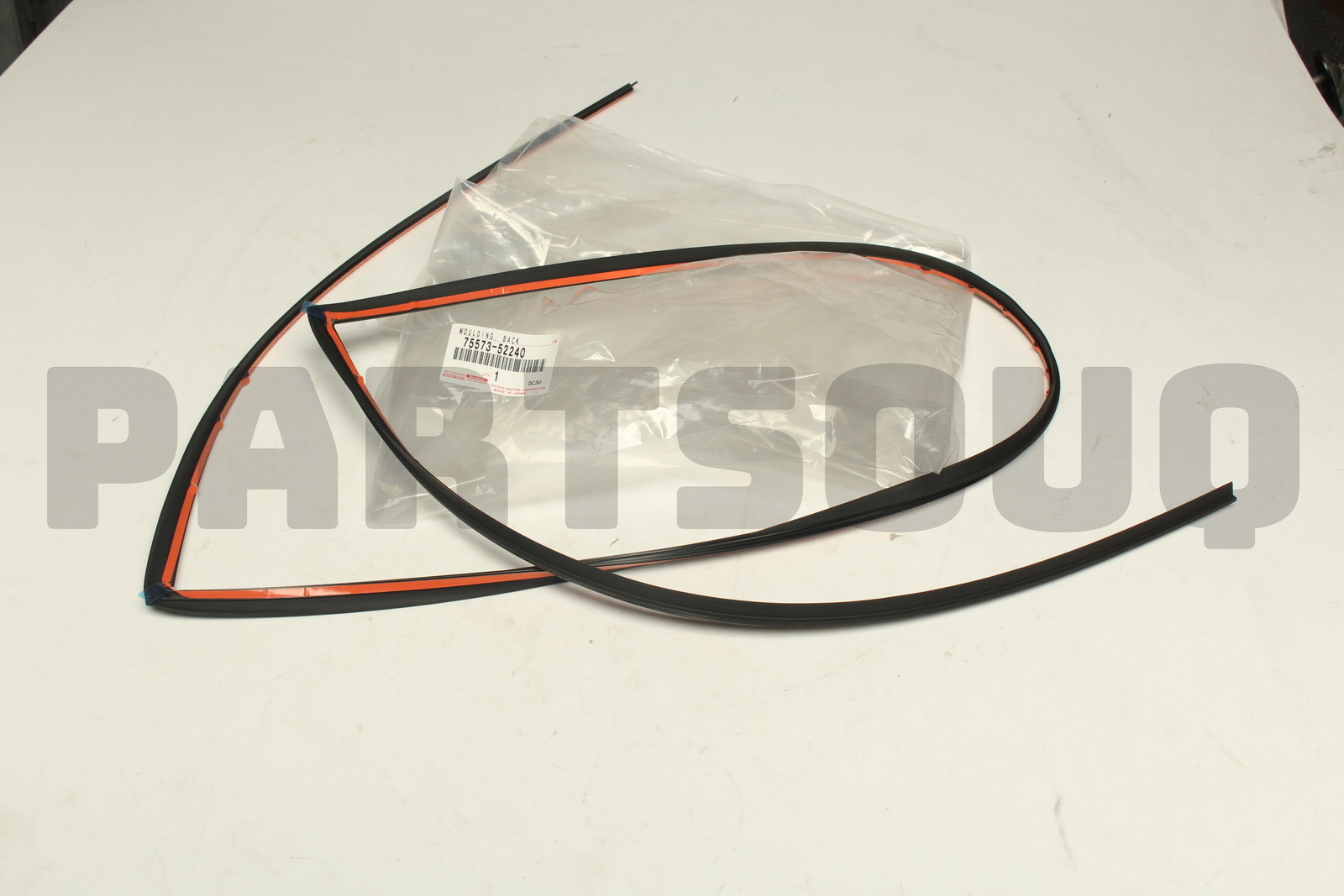 7557352240 Genuine Toyota MOULDING, BACK WINDOW, OUTSIDE 75573-52240 | eBay