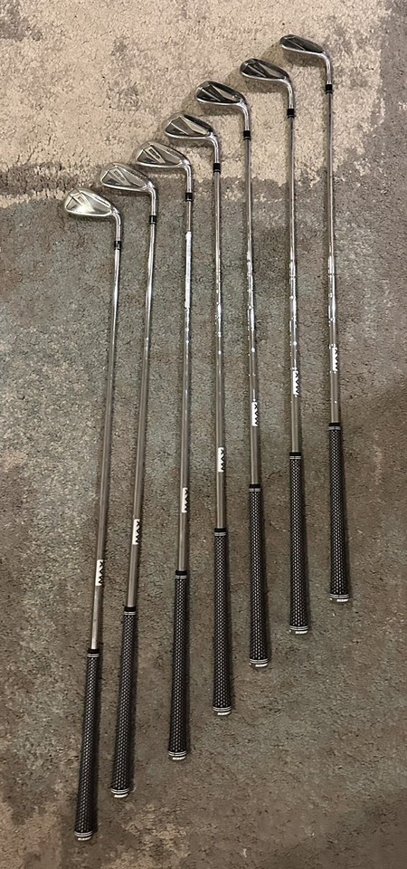 Sim 2 Max Irons Brand New Never Used | eBay