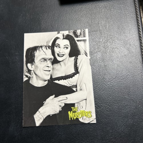 JB2 The Munsters 1997 Dart Flip Cards #36 Herman Lily Portrait | eBay
