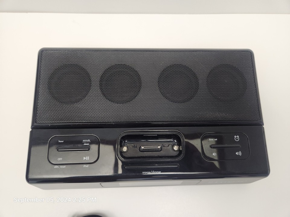 iH27B iHome 2 Go Alarm Clock iPod Dock - 4 Speaker - TESTED! Great ...
