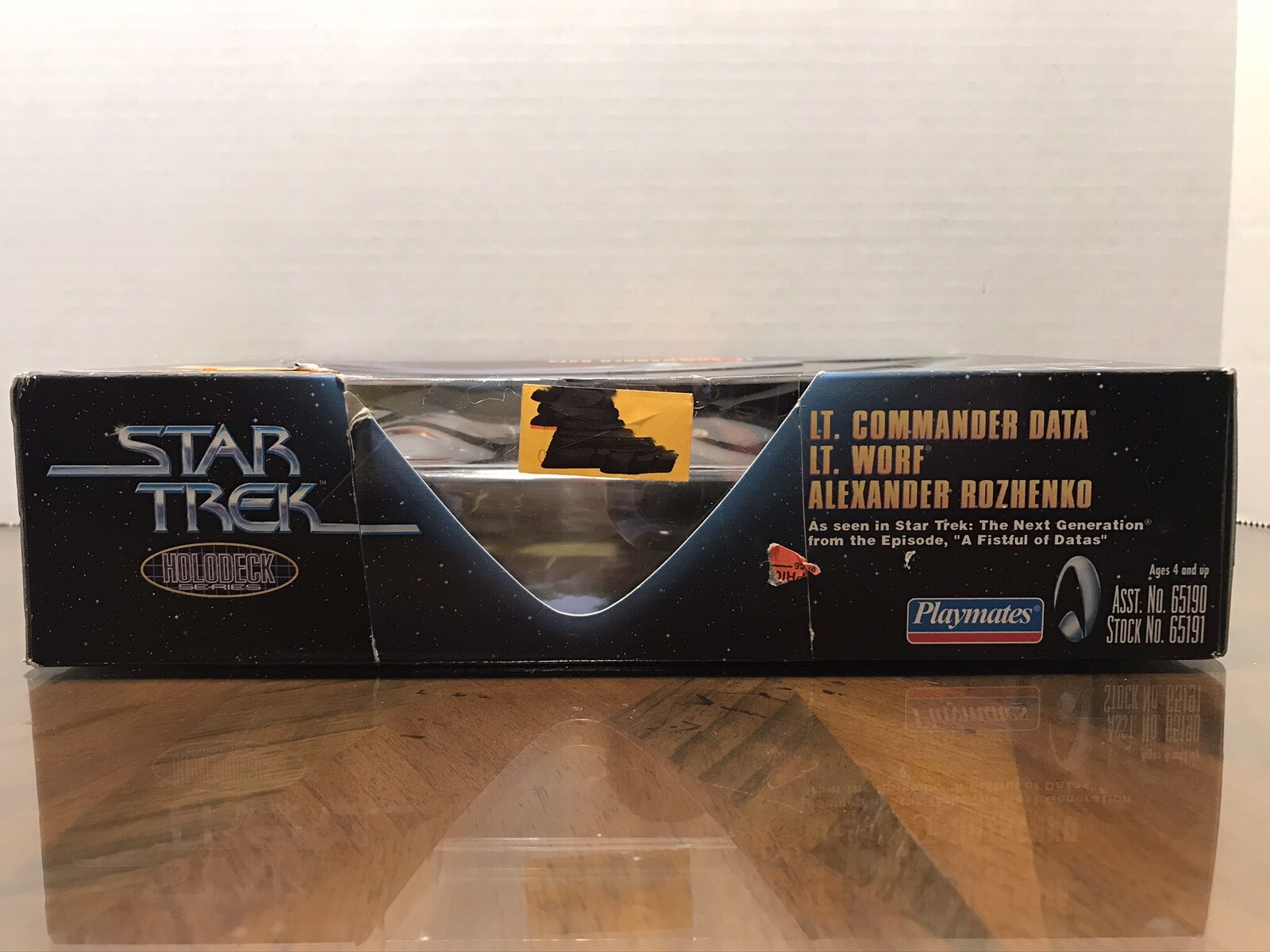 Star Trek Holodeck Series Action Figures Lt. Comdr. Data Lt. Worf Alex ...