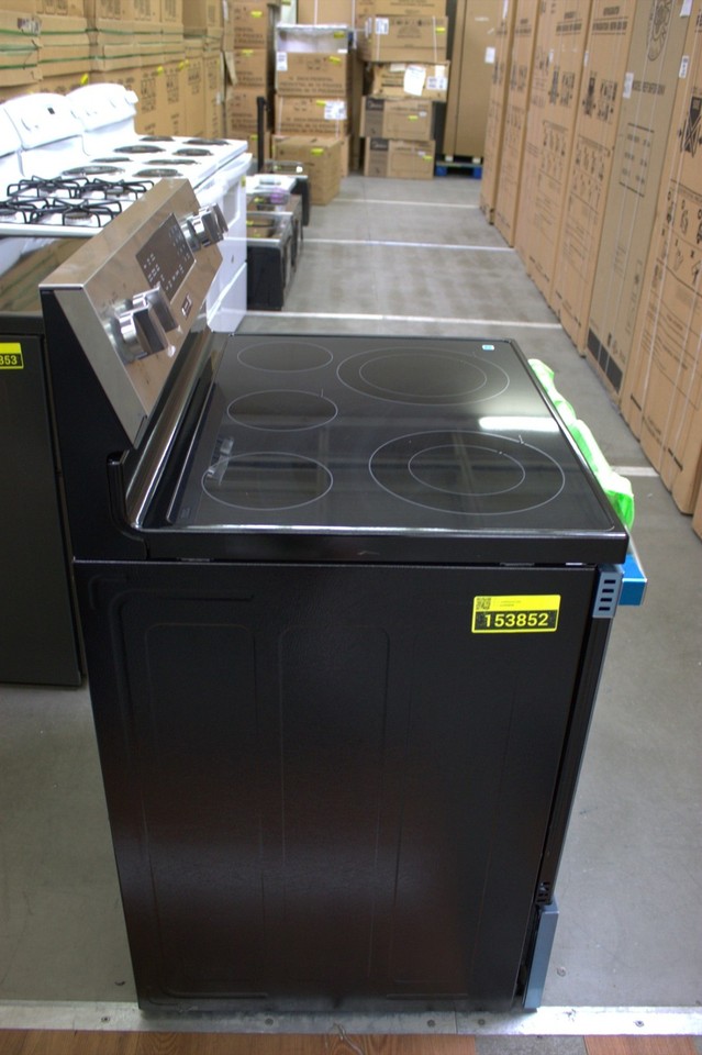 GE GRF600AVSS 30" Stainless Freestanding 5 Element Electric Range NOB ...
