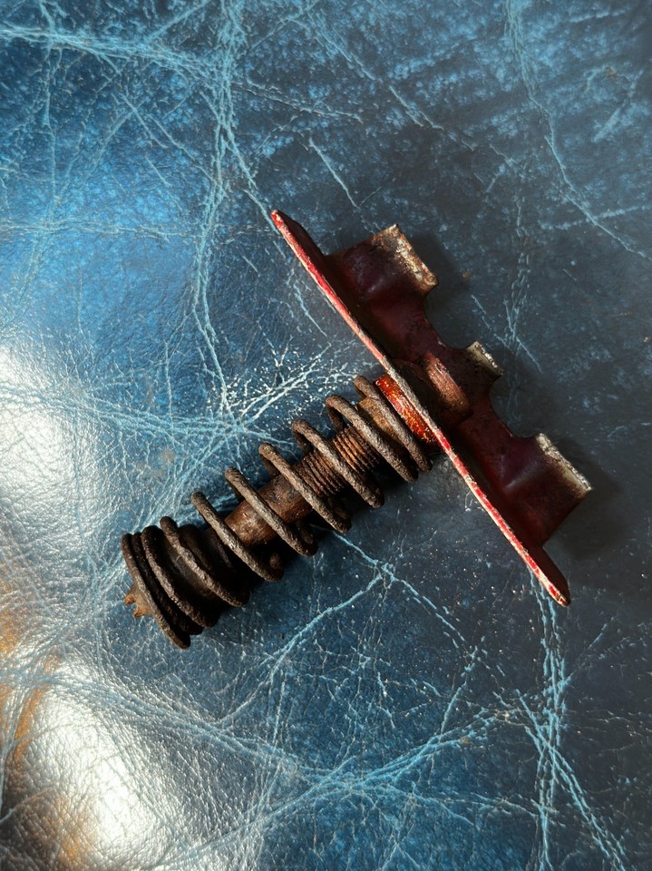 OEM Classic Mini Bonnet Pin Thimble & Spring Catch Mechanism Lock Rod ...