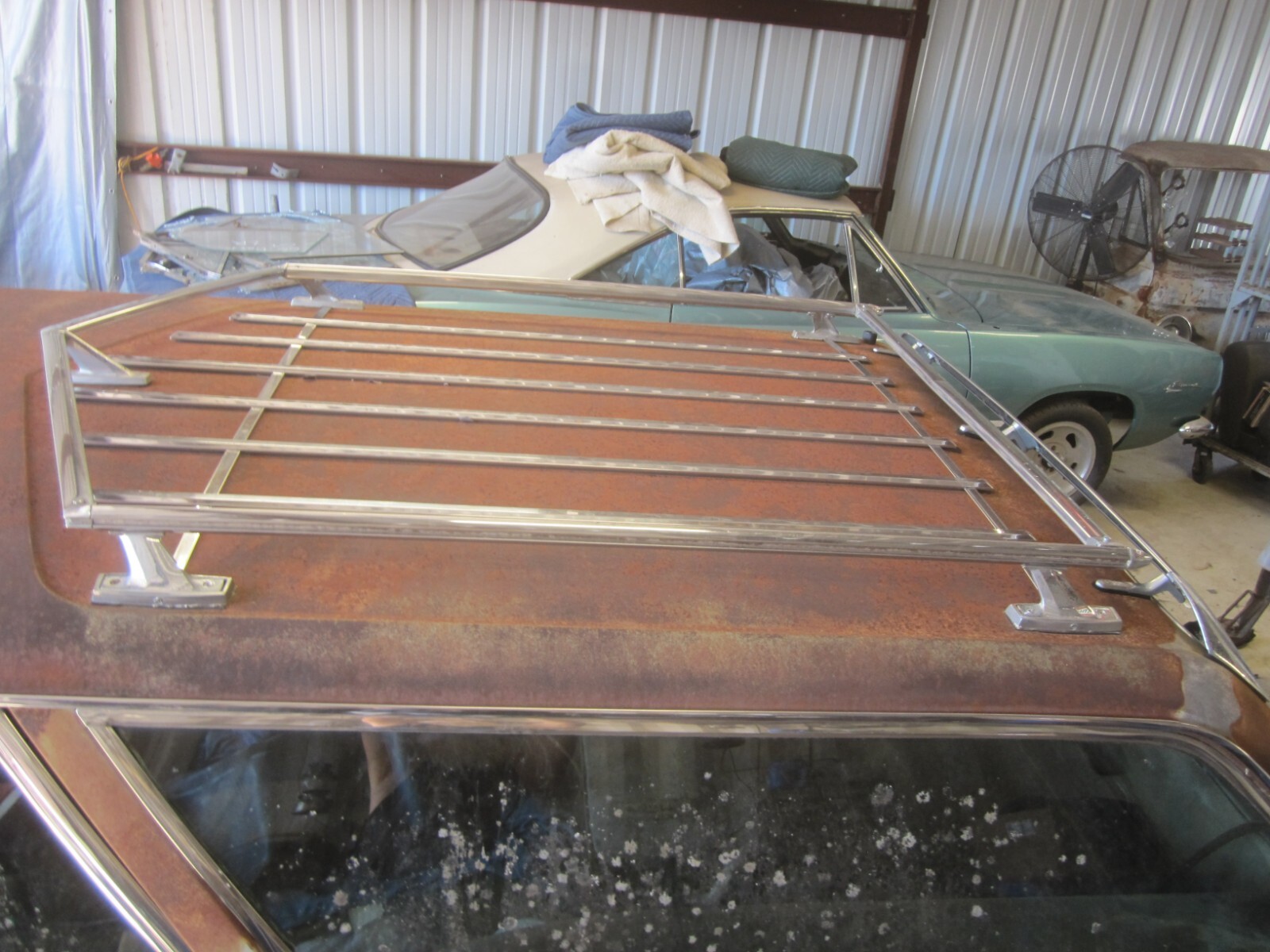67 68 69 70 IMPALA KINGSWOOD STATION WAGON LUGGAGE ROOF RACK COMPLETE ...