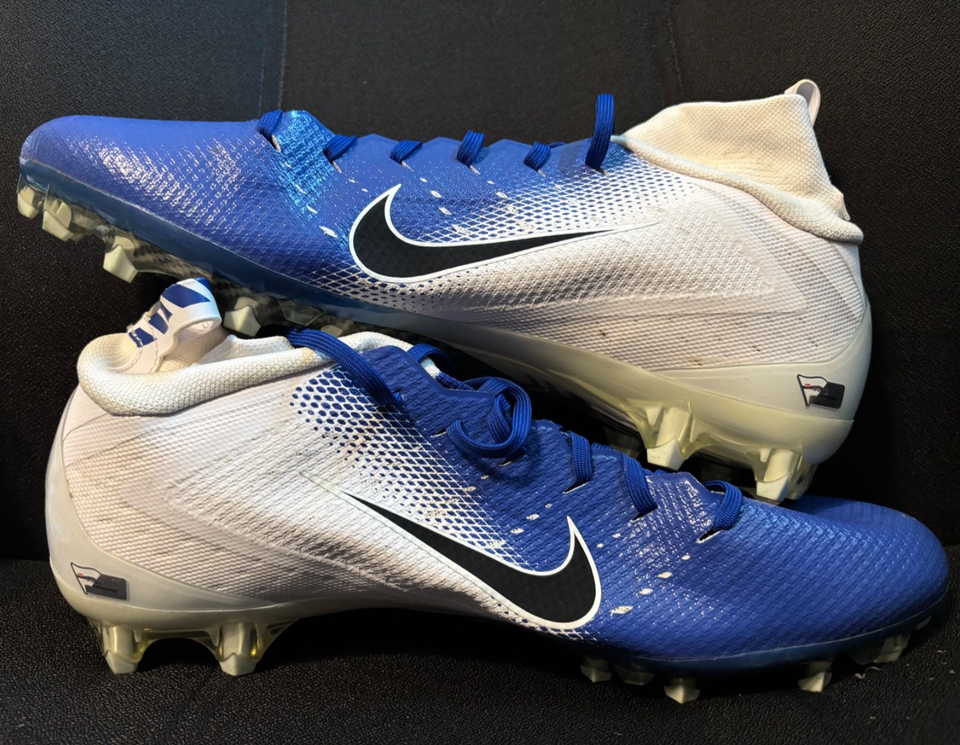 DANIEL JONES NY GIANTS EVENT WORN NIKE CLEATS 2019 NFLPA ROOKIE PREMIER ...