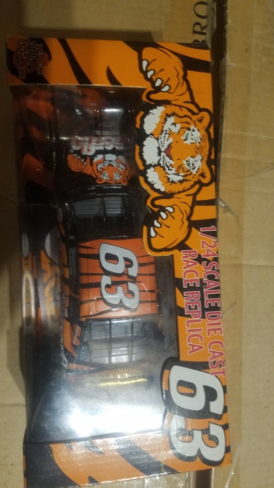 Racing Champions Exxon Superflo No. 63 Race Car 1:24 | eBay