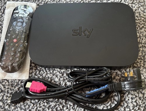 Sky Q Mini EM150 Box with Remote, Power Cable, and HDMI cable | eBay