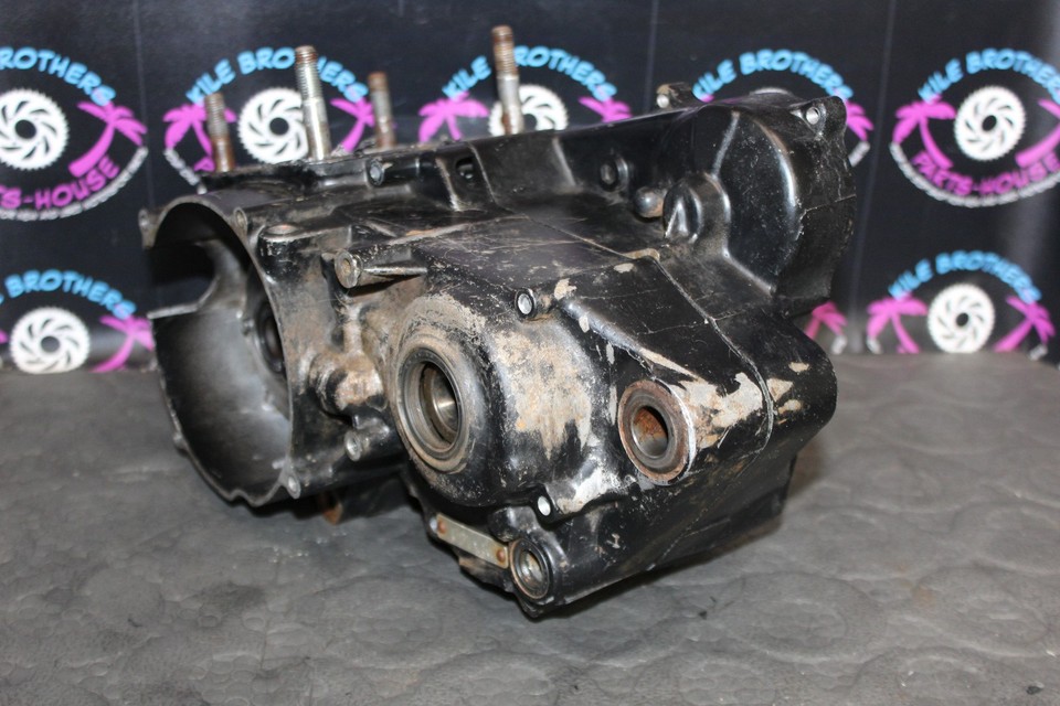 1988 Honda CR250R OEM LEFT RIGHT ENGINE MOTOR CRANKCASE CRANK CASES ...