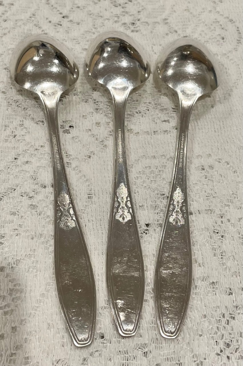 1929 LADY DORIS Silverplate aka PRINCESS 8 1/4" Serving Spoons - Set of ...