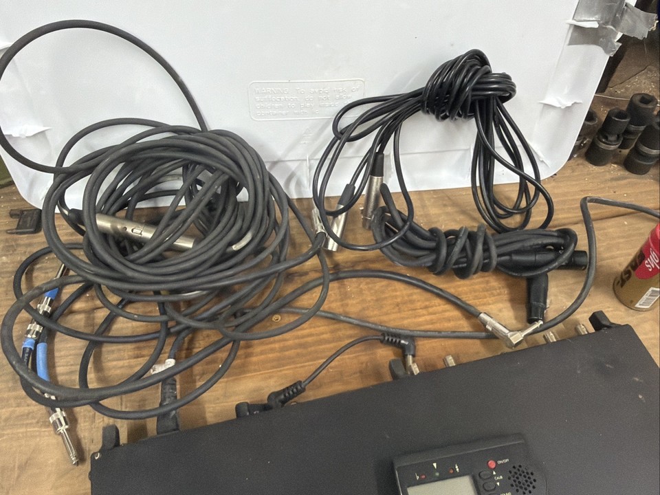 Line 6 G90 Wireless Guitar Relay System Transmitter And Cables, Rack ...