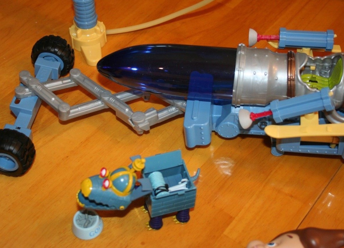 2001 Jimmy Neutron Toys -Used- Rocket Blaster, Jimmy Figure & Goddard ...