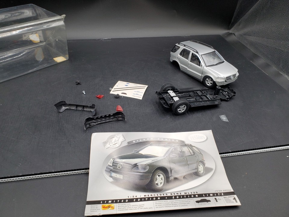 Maisto Mercedes Benz ML 320 Silver 1:24 Diecast model Kit # 440044 | eBay