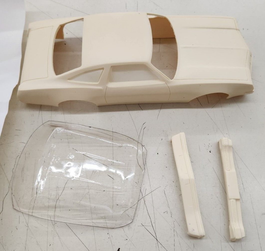JNJ Hobbies CRB-001 1978/79 Oldsmobie Cutlass Body Kit 1/25 Resin Kit ...